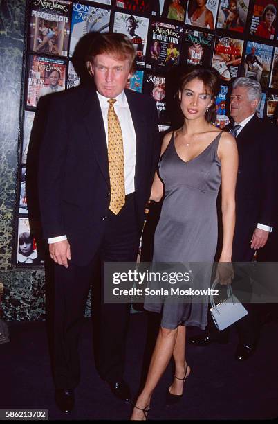 Young Donald Trump Photos et images de collection - Getty Images Young Donald Trump Photos et images de collection - Getty Images