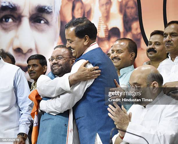 Former Bsp Leader Swami Prasad Maurya Joins Bjp Photos And Premium High
