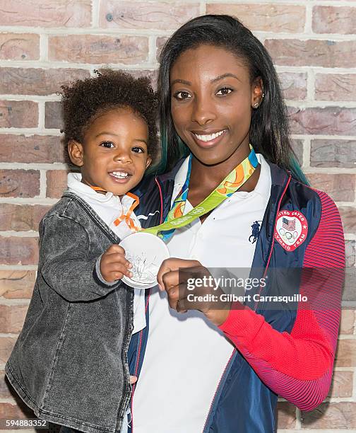 Titus Maximus Tinsley Photos And Premium High Res Pictures Getty Images