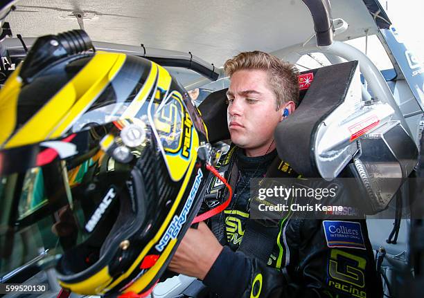 Noah Grayson Photos and Premium High Res Pictures - Getty Images Noah Grayson Photos and Premium High Res Pictures - Getty Images