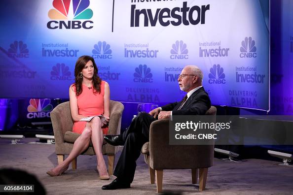 Cnbcs Kelly Evans Moderates A Keynote With Paul E Singer Founder