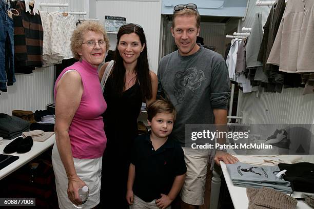 David Steck Photos and Premium High Res Pictures - Getty Images David Steck Photos and Premium High Res Pictures - Getty Images