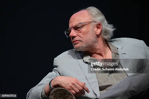 Gordon Bowen Photos and Premium High Res Pictures - Getty Images Gordon Bowen Photos and Premium High Res Pictures - Getty Images