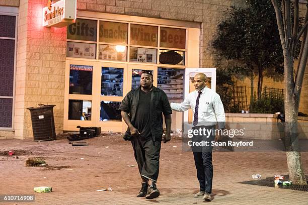 Toussaint Romain Photos and Premium High Res Pictures - Getty Images Toussaint Romain Photos and Premium High Res Pictures - Getty Images