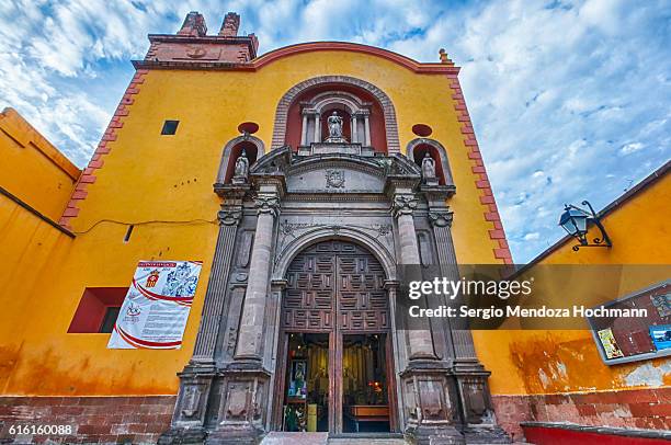 Templo De La Merced Fotografías e imágenes de stock - Getty Images Templo De La Merced Fotografías e imágenes de stock - Getty Images