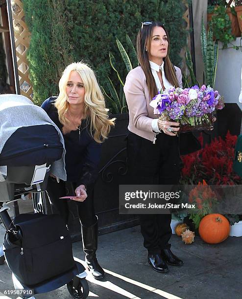 Kim Kyle Richards Photos And Premium High Res Pictures Getty Images