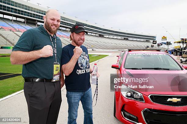 951 Ben Rothwell Photos & High Res Pictures - Getty Images 951 Ben Rothwell Photos & High Res Pictures - Getty Images