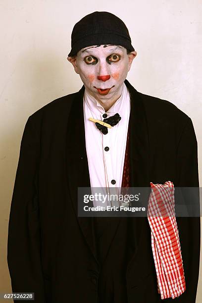 Howard Buten Photos and Premium High Res Pictures - Getty Images Howard Buten Photos and Premium High Res Pictures - Getty Images