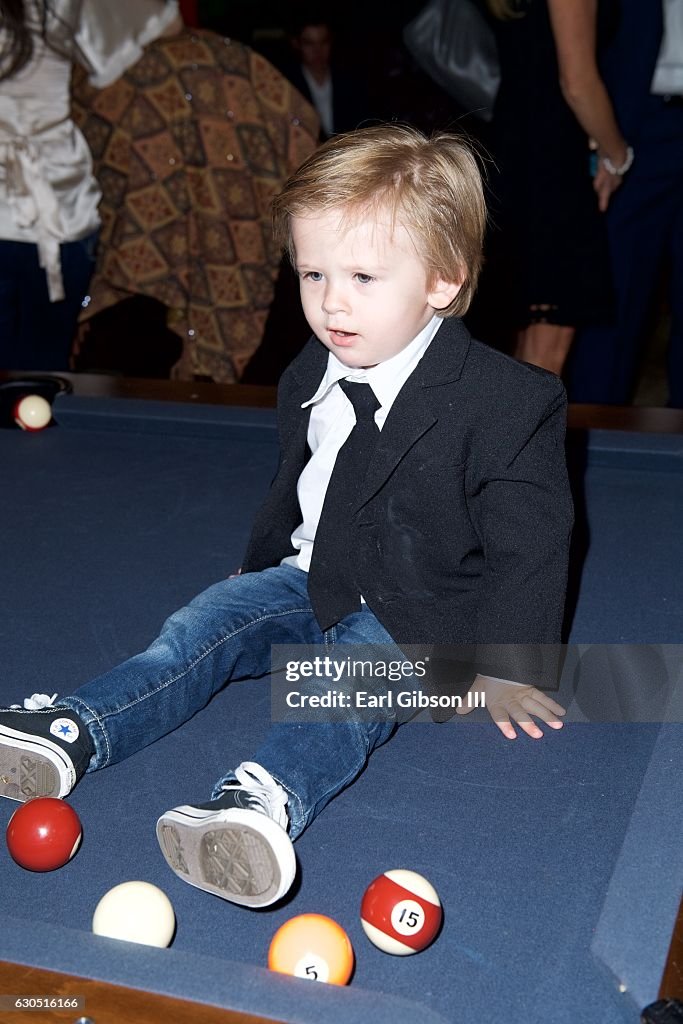 Environmental Photo From Adrienne Maloofs Annual Holiday Party With News Photo Getty Images