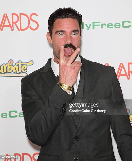 Charles Dera Photos And Premium High Res Pictures Getty Images