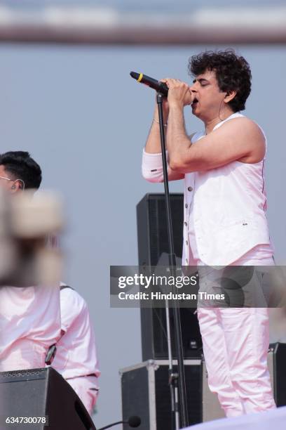 Bollywood Singer Palash Sen Performs At Voice Of Unity Concert In Gurugram Photos And Premium