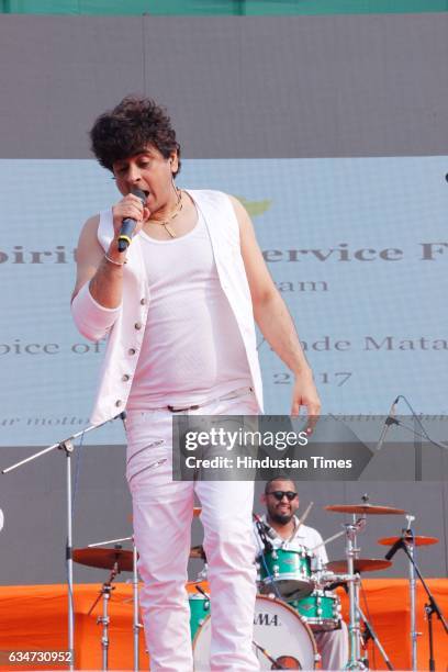 Bollywood Singer Palash Sen Performs At Voice Of Unity Concert In Gurugram Photos And Premium