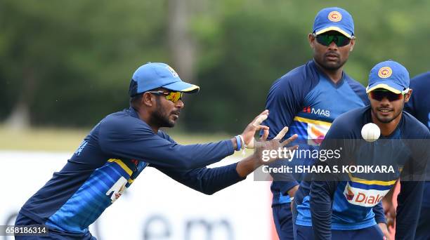 Prasanna De Silva Photos and Premium High Res Pictures - Getty Images Prasanna De Silva Photos and Premium High Res Pictures - Getty Images