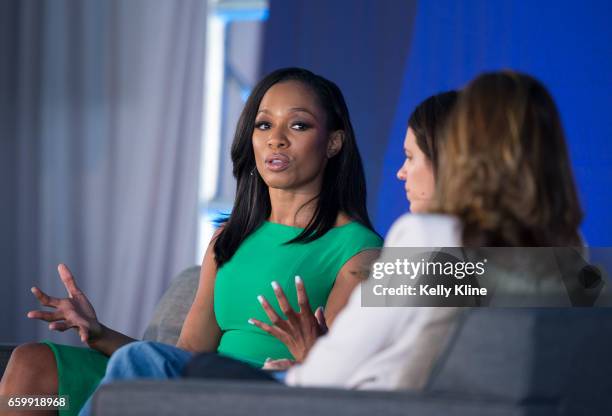 Espn Sportscenter Anchor Cari Champion Photos and Premium High Res ... Espn Sportscenter Anchor Cari Champion Photos and Premium High Res ...