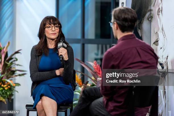 Build Series Presents Katey Sagal Discussing Grace Notes Photos And