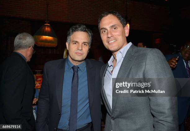 Brian Sheth Photos and Premium High Res Pictures - Getty Images Brian Sheth Photos and Premium High Res Pictures - Getty Images