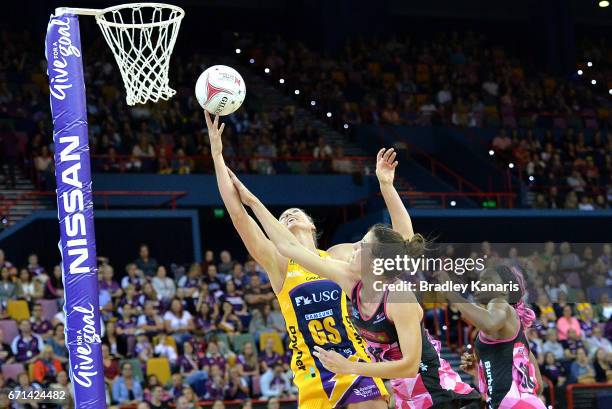Fiona Bassett Photos and Premium High Res Pictures - Getty Images Fiona Bassett Photos and Premium High Res Pictures - Getty Images