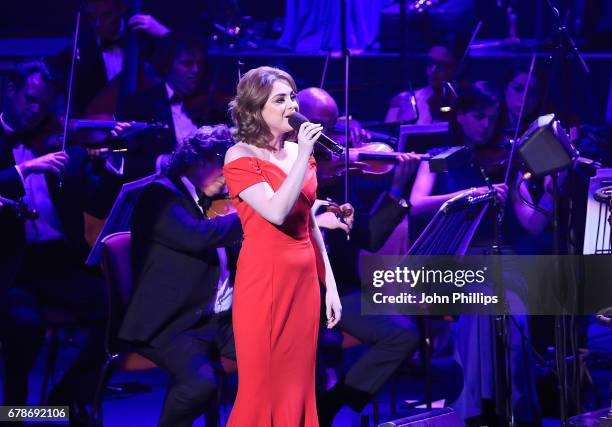 Cassie Compton Photos And Premium High Res Pictures Getty Images
