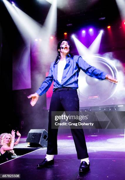 Michael Jackson: Searching For Neverland Photos and Premium High Res ... Michael Jackson: Searching For Neverland Photos and Premium High Res ...
