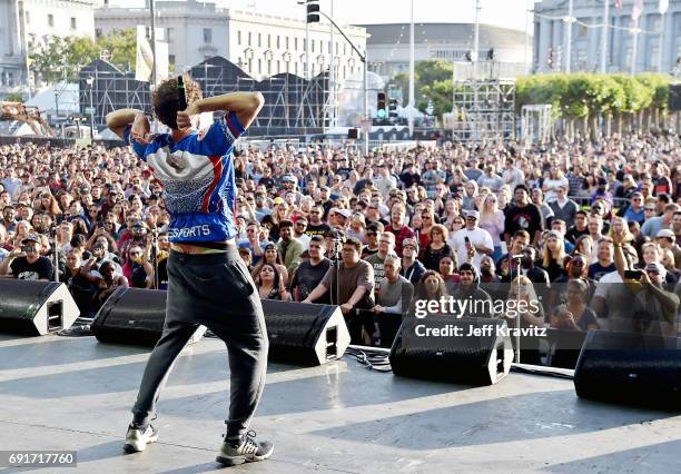 1341 Lil Dicky Photos And High Res Pictures Getty Images