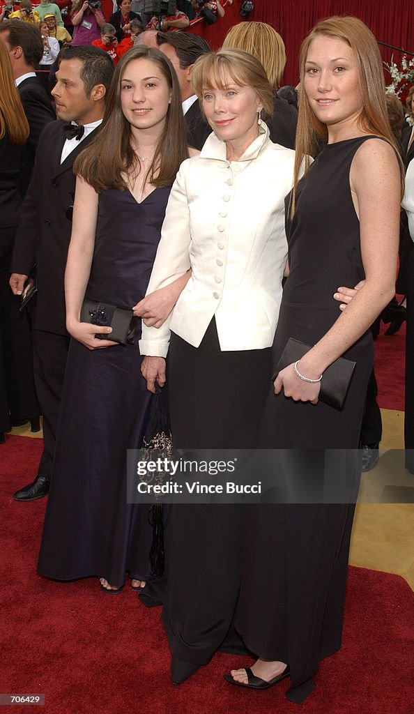 Actress Sissy Spacek And Her Daughters Madison And Schuyler Fisk News Photo Getty Images
