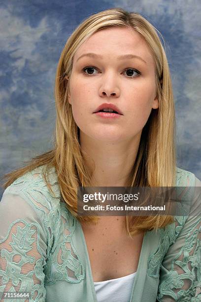 35 Julia Stiles Fotos Photos And High Res Pictures Getty Images