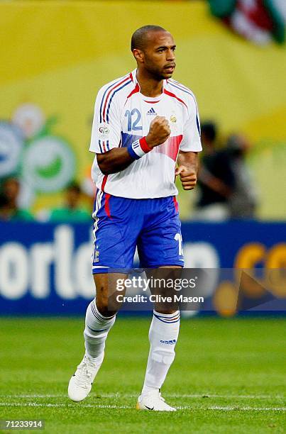 Thierry Henry Celebrates France Photos and Premium High Res Pictures ... Thierry Henry Celebrates France Photos and Premium High Res Pictures ...