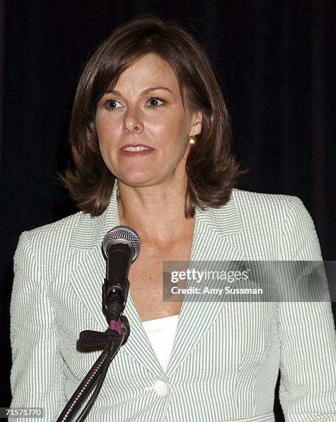 Sally Field Andie Macdowell Present Ladies Home Journal Award Luncheon