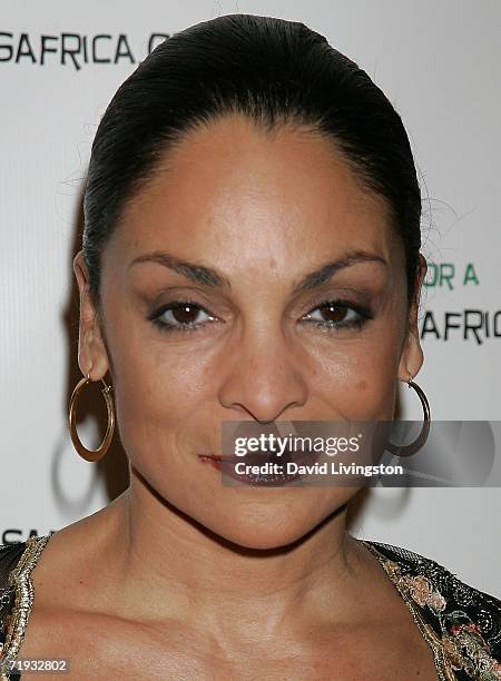 Jasmine Guy 2006 Photos And Premium High Res Pictures Getty Images