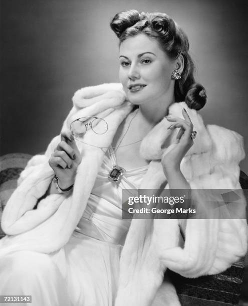 Mujer Peluda Fotografías E Imágenes De Stock Getty Images