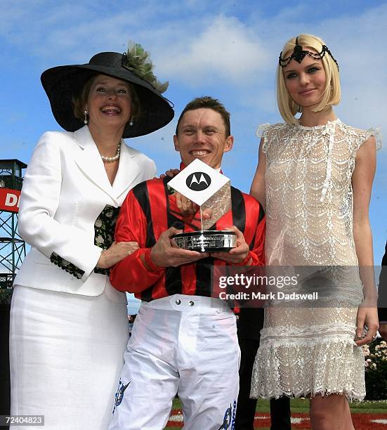 Chris Waterhouse Photos Et Images De Collection Getty Images