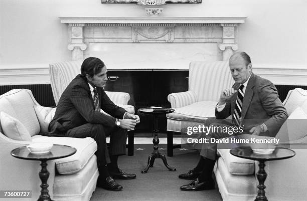 Republican National Committee Chairman Photos and Premium High Res ... Republican National Committee Chairman Photos and Premium High Res ...