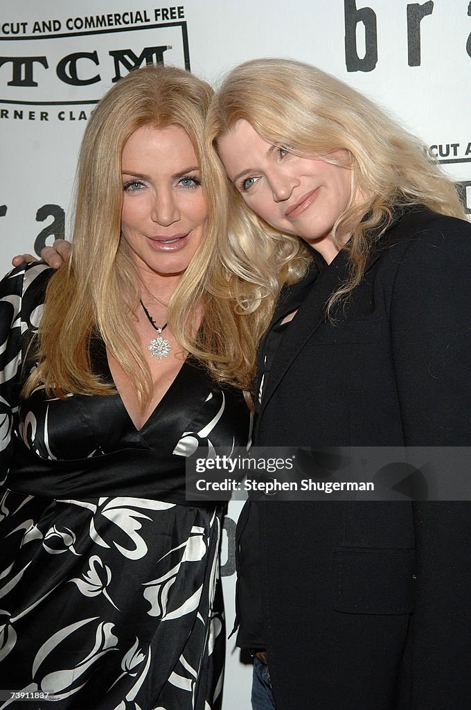 Actresses Shannon Tweed And Sister Tracy Tweed Attends The Premiere News Photo Getty Images