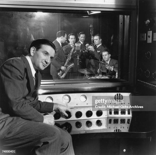Scott Raymond Photos And Premium High Res Pictures Getty Images