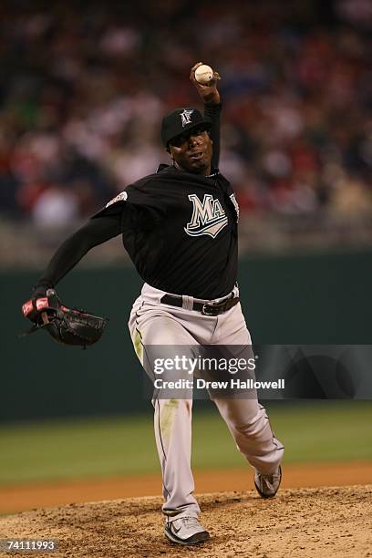 Philadelphia Phillies Dontrelle Willis Photos And Premium High Res