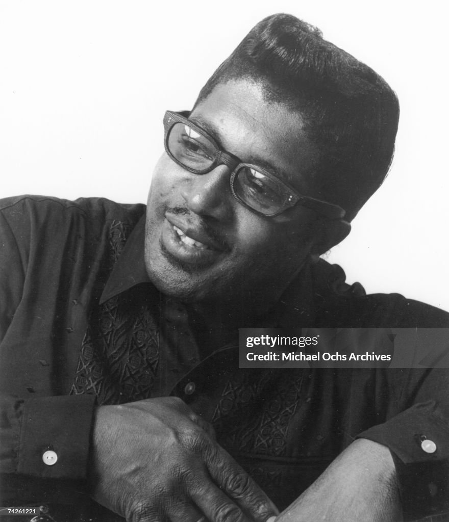 Bo Diddley Poses For A Portrait In Circa 1957 In New York City New News Photo Getty Images