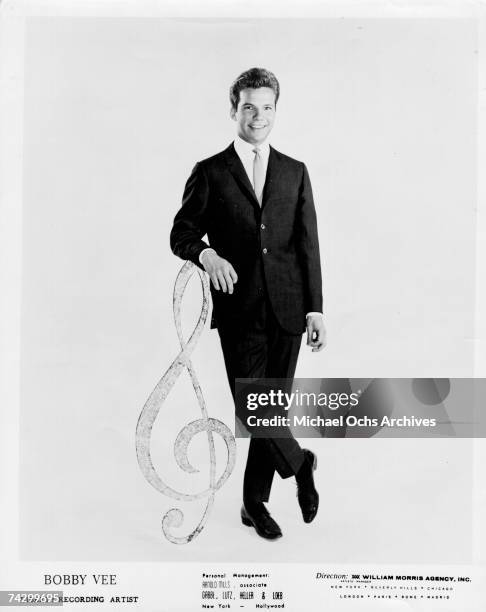 Bobby Vee Photos Photos And Premium High Res Pictures Getty Images
