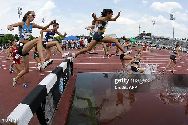 Women College Athletes Photos And Premium High Res Pictures Getty Images