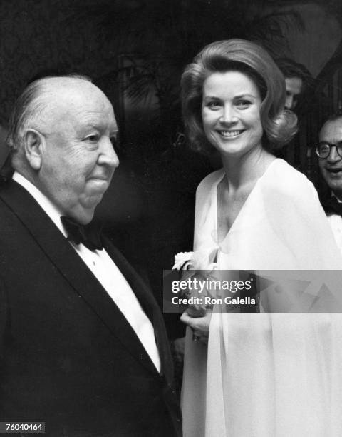 291 Grace Kelly Alfred Hitchcock Photos And High Res Pictures Getty Images