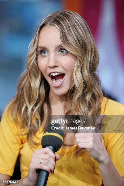 116 With Amanda Bynes And P Diddy Photos And High Res Pictures Getty Images