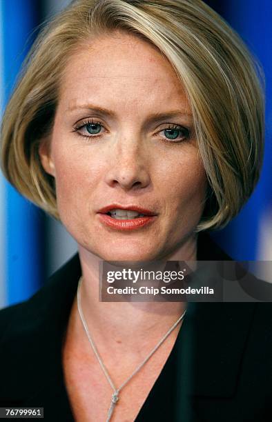 Dana Perino Holds First Briefing As White House Press Secretary Photos ... Dana Perino Holds First Briefing As White House Press Secretary Photos ...
