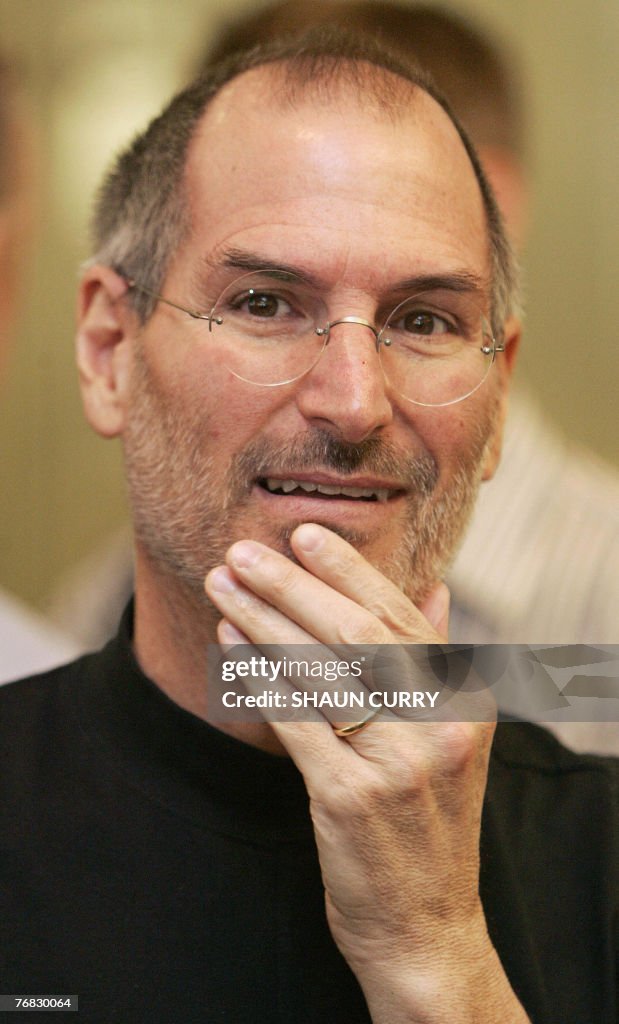 Chief Executive Officer Of Apple Steve Jobs Attends A Press News