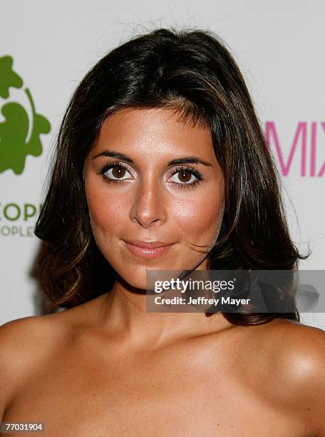 Lynn Robertson Photos And Premium High Res Pictures Getty Images