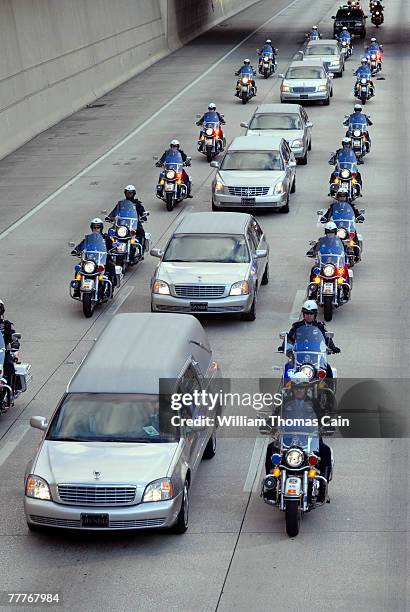 Philadelphia Mourns Police Officer Killed In Line Of Duty Photos And Premium High Res Pictures
