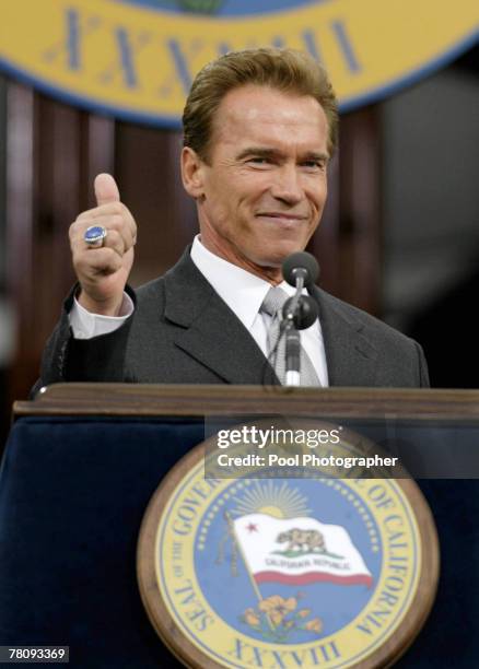 Arnold Schwarzenegger Sworn In As Governor Of California Pool Photos