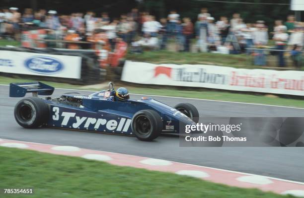 Tyrrell 011 Photos And Premium High Res Pictures Getty Images