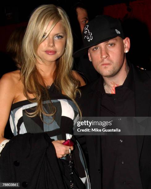 3,175 Sophie Monk Photos & High Res Pictures - Getty Images 3,175 Sophie Monk Photos & High Res Pictures - Getty Images