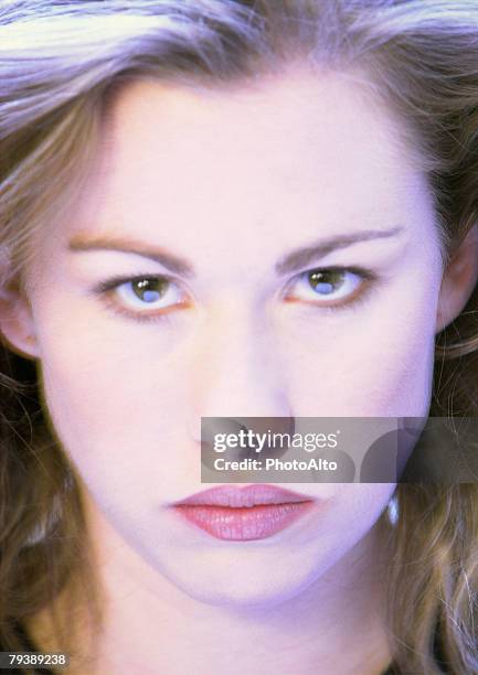 Beautiful Women With Big Noses Fotografias E Filmes Do Acervo Getty