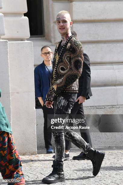 Lil Peep Photos and Premium High Res Pictures - Getty Images Lil Peep Photos and Premium High Res Pictures - Getty Images