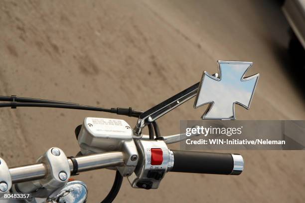 86 Motorcycle Handlebar Controls Stock Photos, High-Res Pictures, and ... 86 Motorcycle Handlebar Controls Stock Photos, High-Res Pictures, and ...
